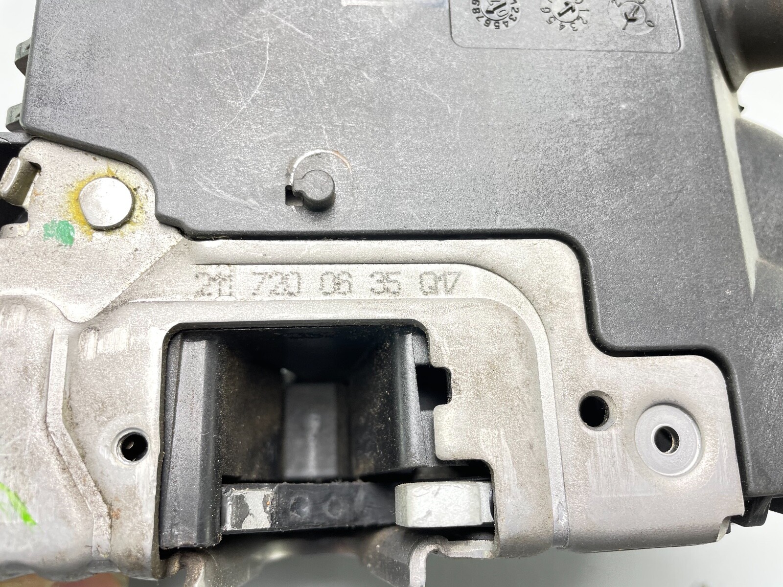 Orig Mercedes E Klasse W211 S211 Türschloss Schloß Schloss V/R ...