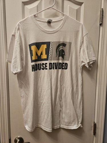 Vintage University Of Michigan Football House Divided T-Shirt Mens Size ...