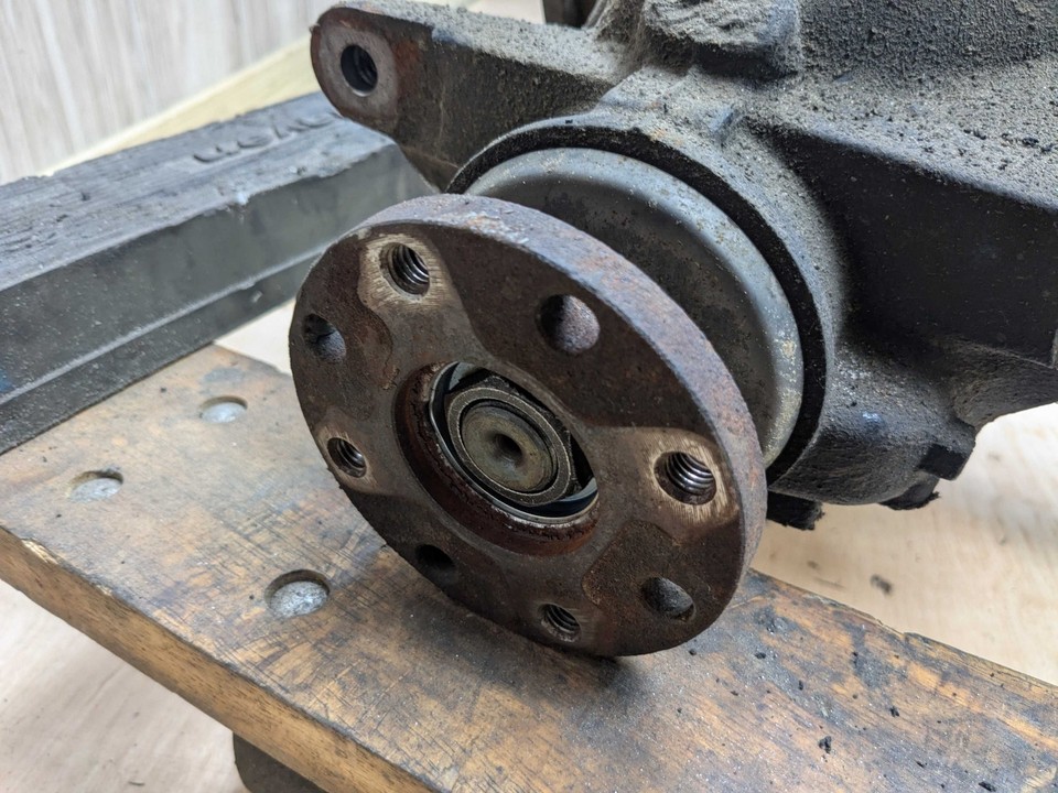 OEM BMW E90 E92 325 328 Rear Axle Diff Differential Carrier Ratio 3.73 ...