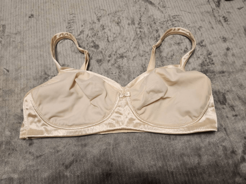 Breezies Size 40B Beige Unlined Wirefree Bra | eBay