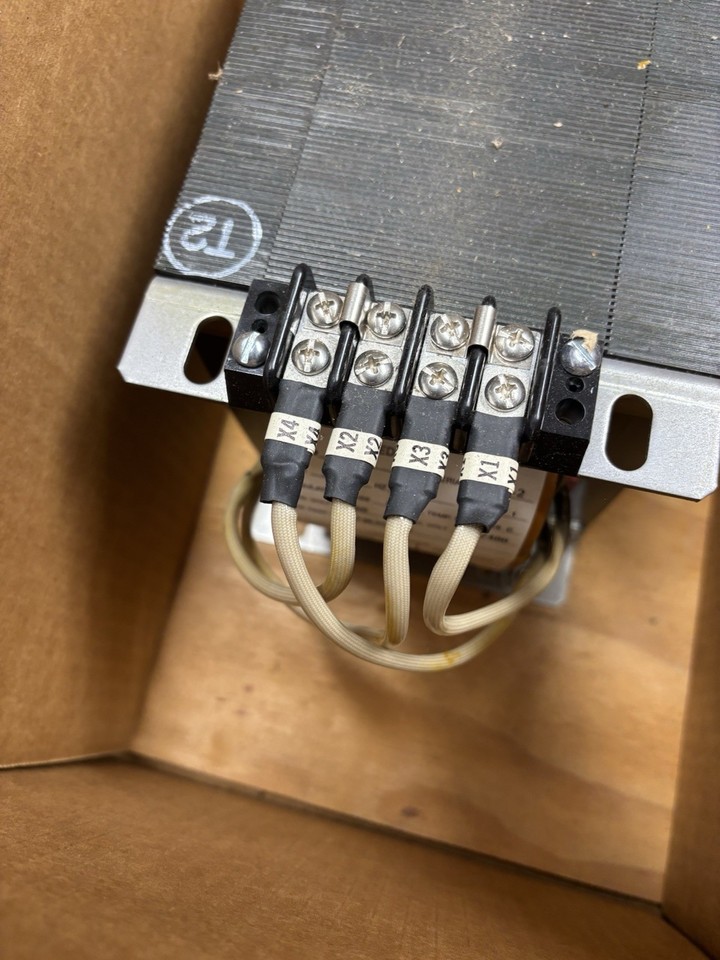 AFP Transformer Kva 3 Hz60 Phase 1 240/480 Volts GE573A350P72 : GE ...