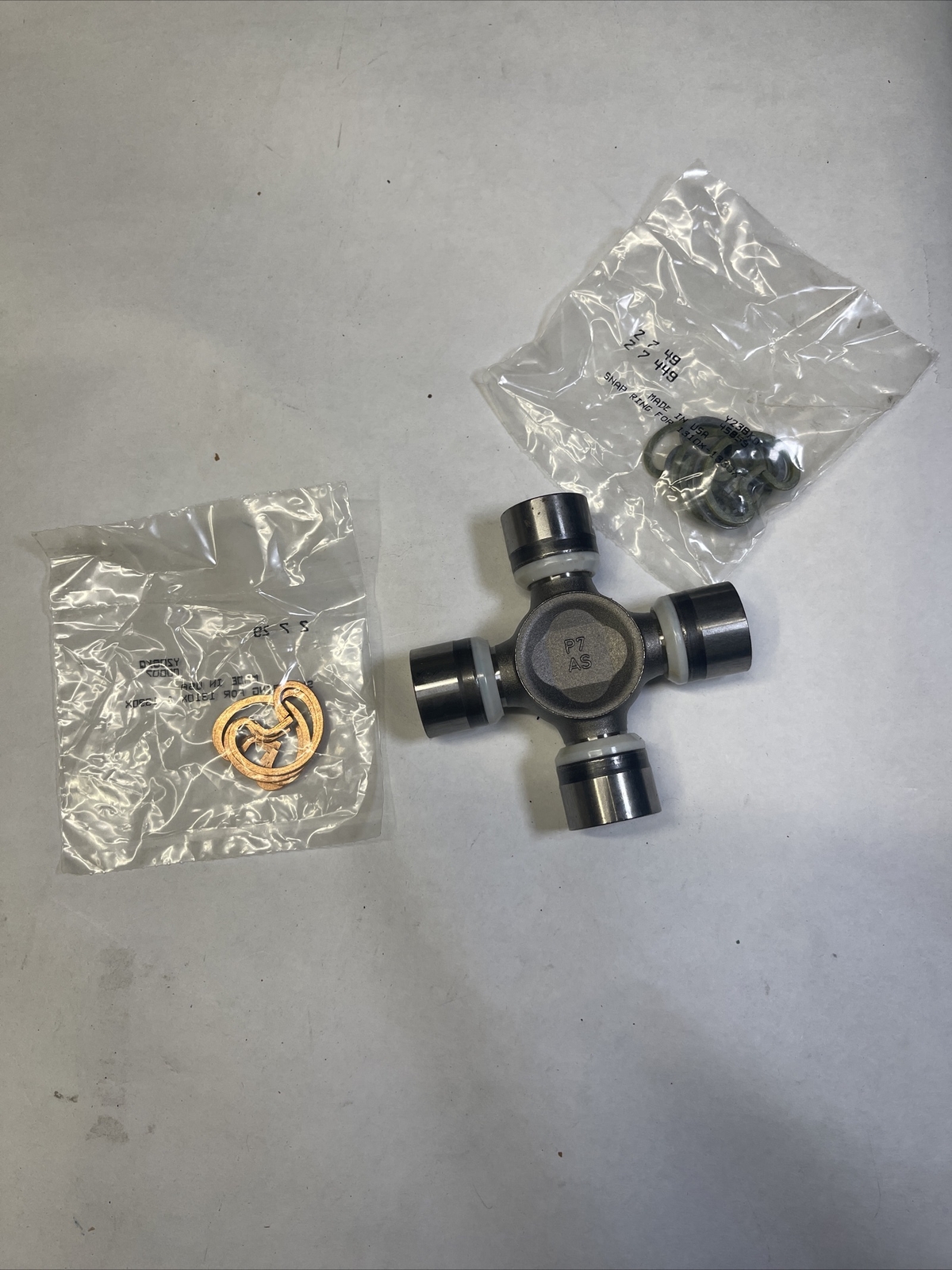 Genuine GM OEM Rear Axle Universal Joint 89040243 12476135 for sale ...