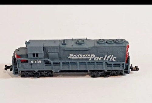 High Speed N Scale: Southern Pacific Locomotive # 9725 Model Train No ...