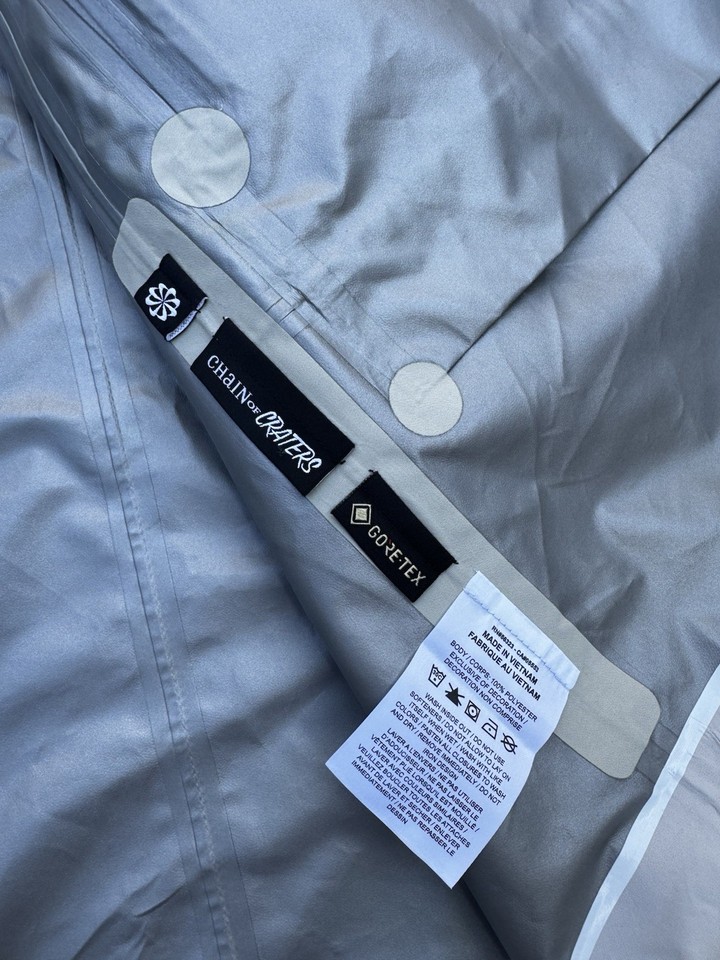 Nike Storm-Fit ADV ACG Chain of Craters Jacket Stone DB3559-145 Men’s ...