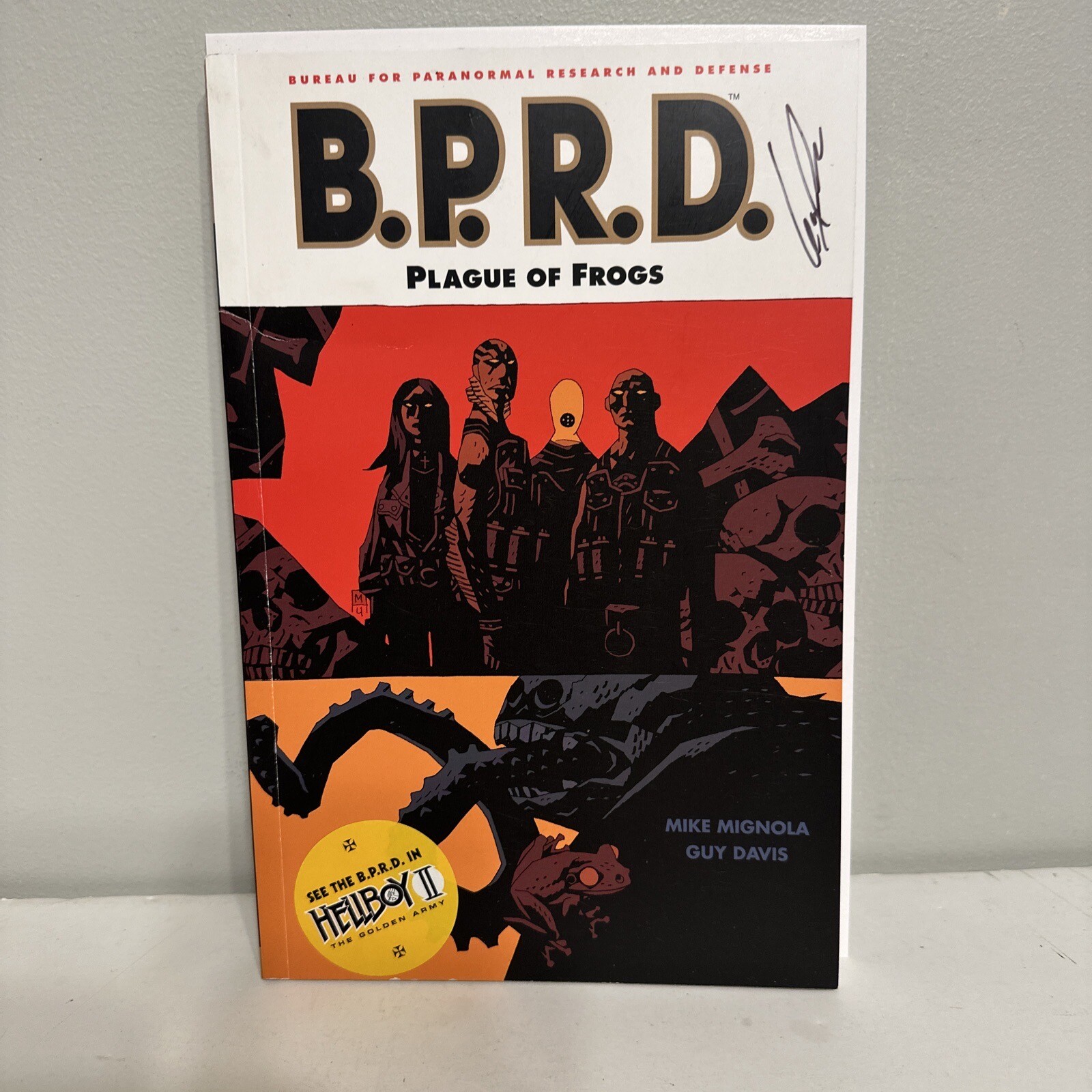 Hellboy Signed Mike Mignola & Guy Davis BPRD Plague of Frogs Volume 3 ...