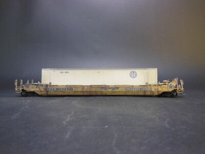HO SCALE CUSTOM WEATHERED TRAILER TRAIN INTERMODAL WELL CAR END OF ...