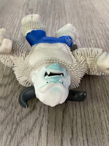Heroes of Goo Jit Zu Frostbite Ultra Rare Yeti Action Figure Squishy ...