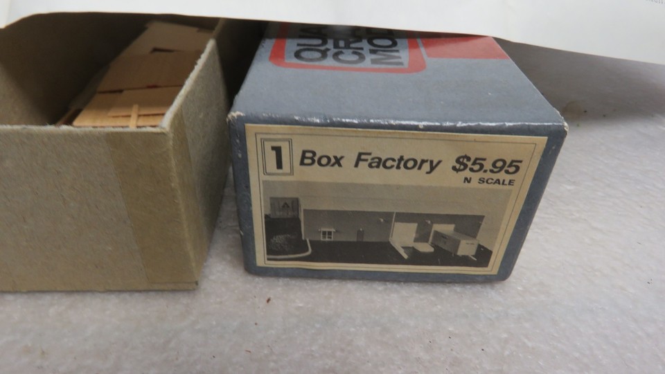 QUALITY CRAFT N SCALE BOX FACTORY KIT 636029 | eBay