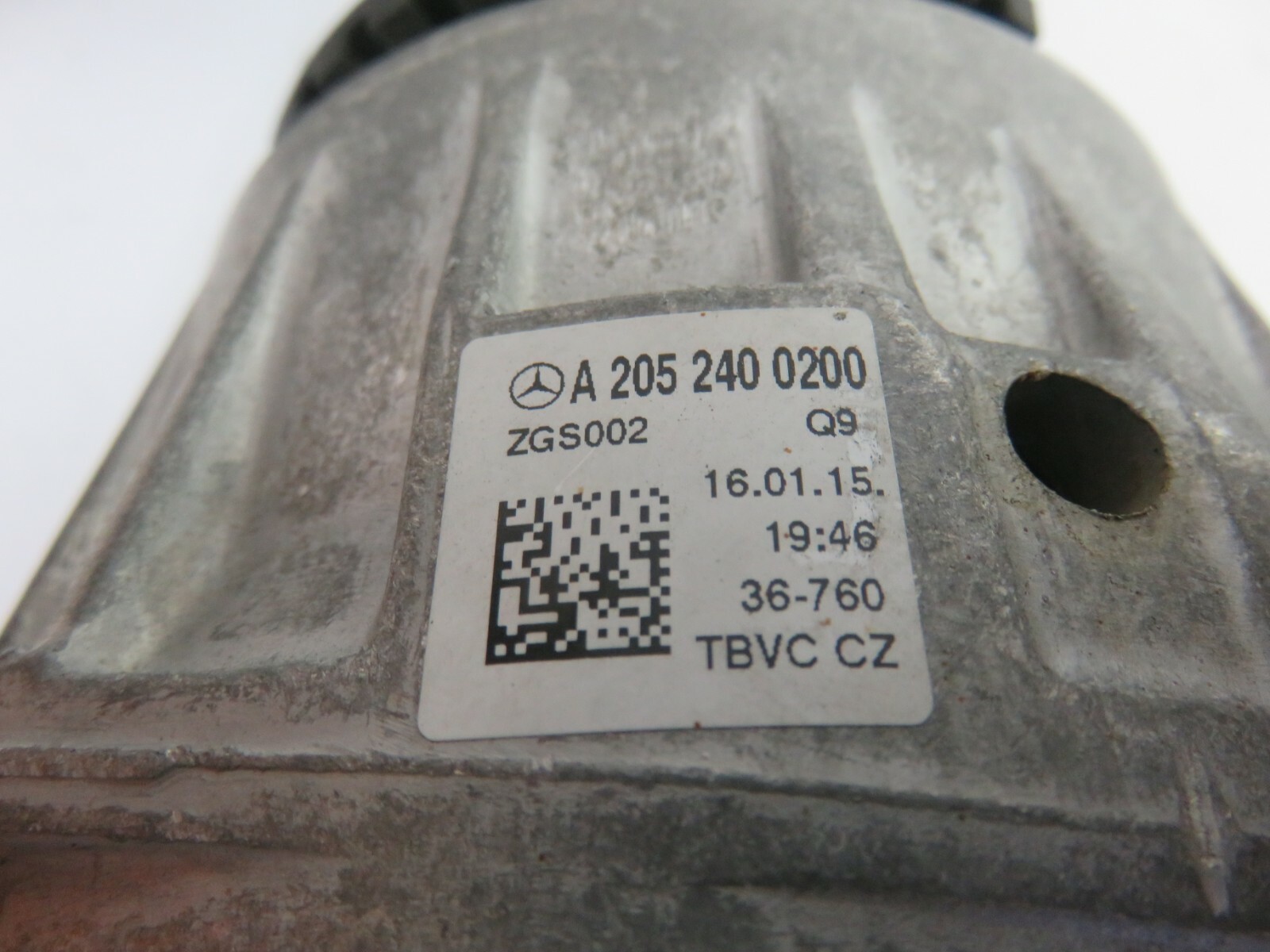 MERCEDES C Class Engine Support Motor Mount Right&Left Set A2052400300 ...