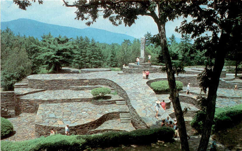 Opus 40 Is An Environmental Sculpture In A Bluestone