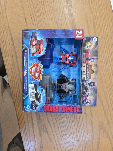 Transformers ONE Optimus Prime vs Megatron 2-Pack Crash, Race & Convert ...