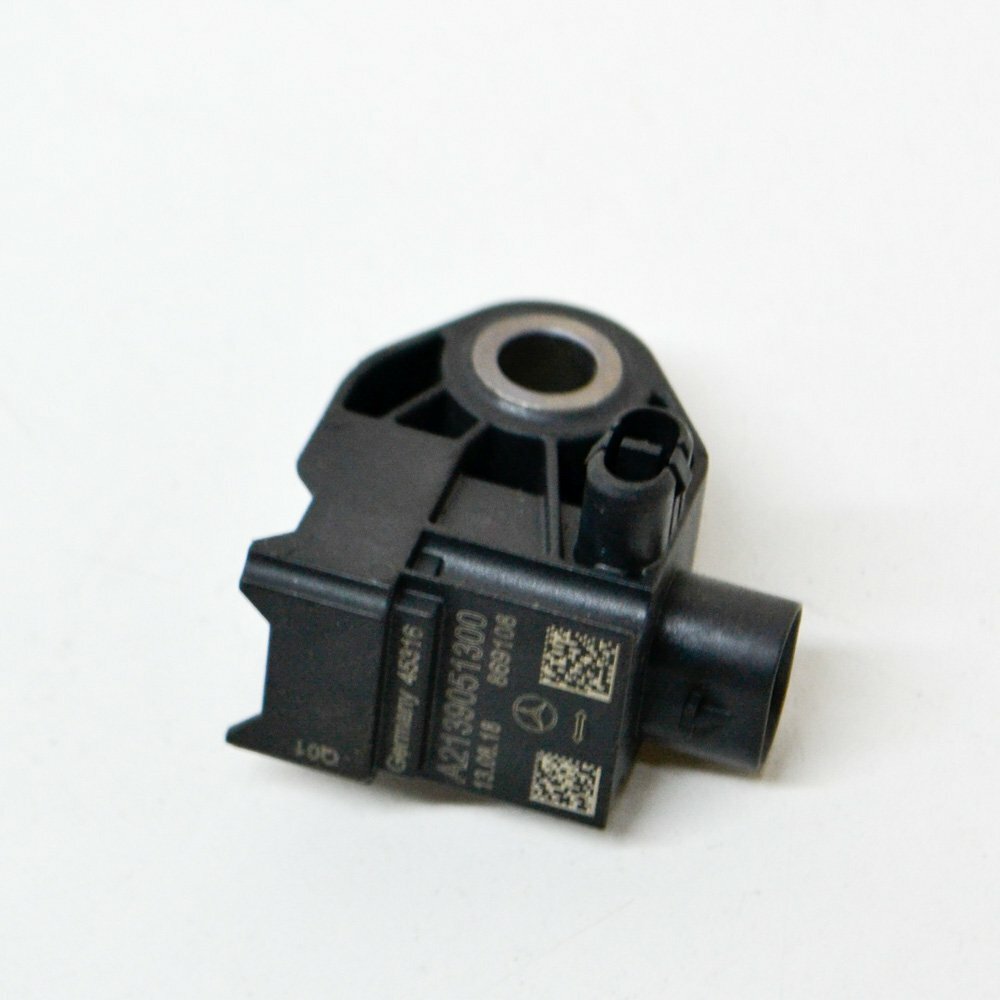 MERCEDES-BENZ C Coupe C205 Front Right Crash Impact Sensor A2139051300 ...