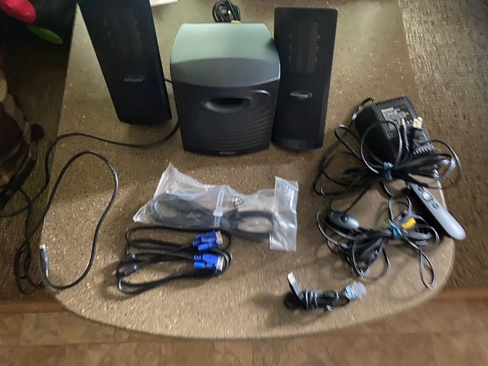 Monsoon MH-502 Flat Panel PC/Multimedia Planar Speaker System | eBay