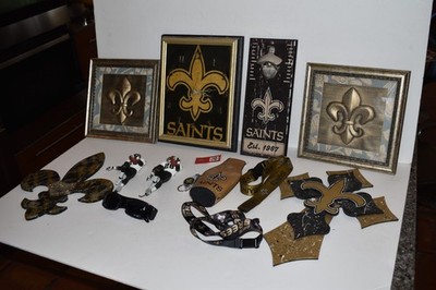 NEW ORLEANS SAINTS DECORATIONS AND MEMORABILIA (PLS30) | eBay