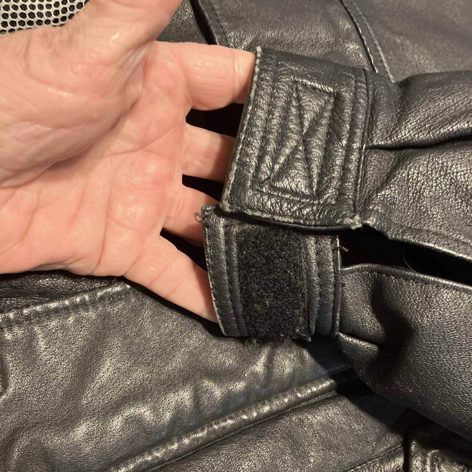 Vintage Wilson's Men's Black Leather Coat Flap Pockets With H&L ...