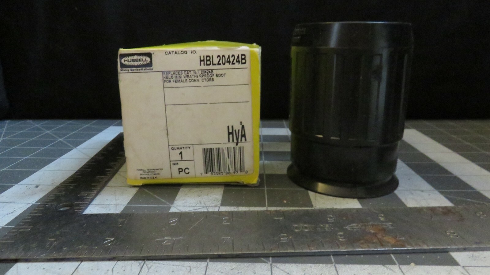 HUBBELL HBL20424B Weatherproof Boot | eBay