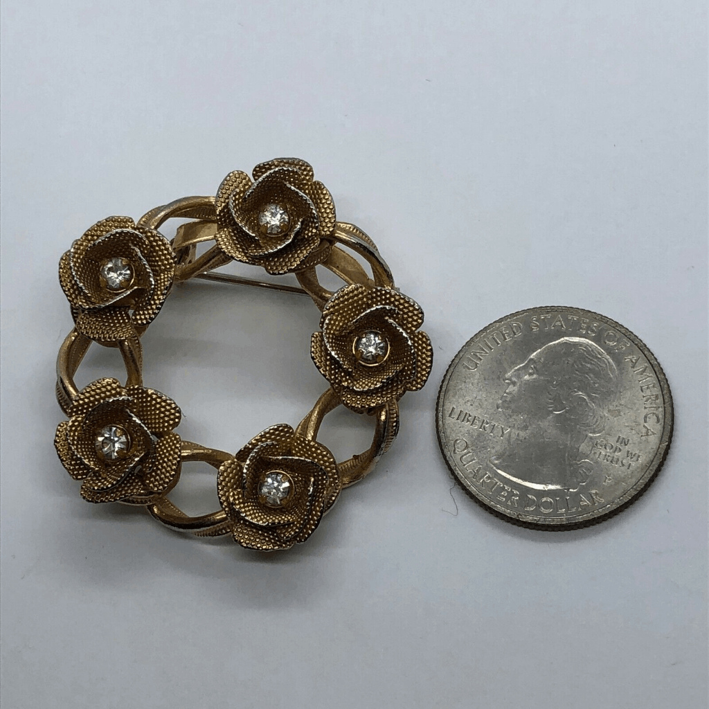 Pretty Vintage Gold Tone Textured Rose & Rhinestone Circle Brooch / Pin ...