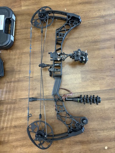 Mathews VXR 28 Compound Bow Black 70lb | eBay