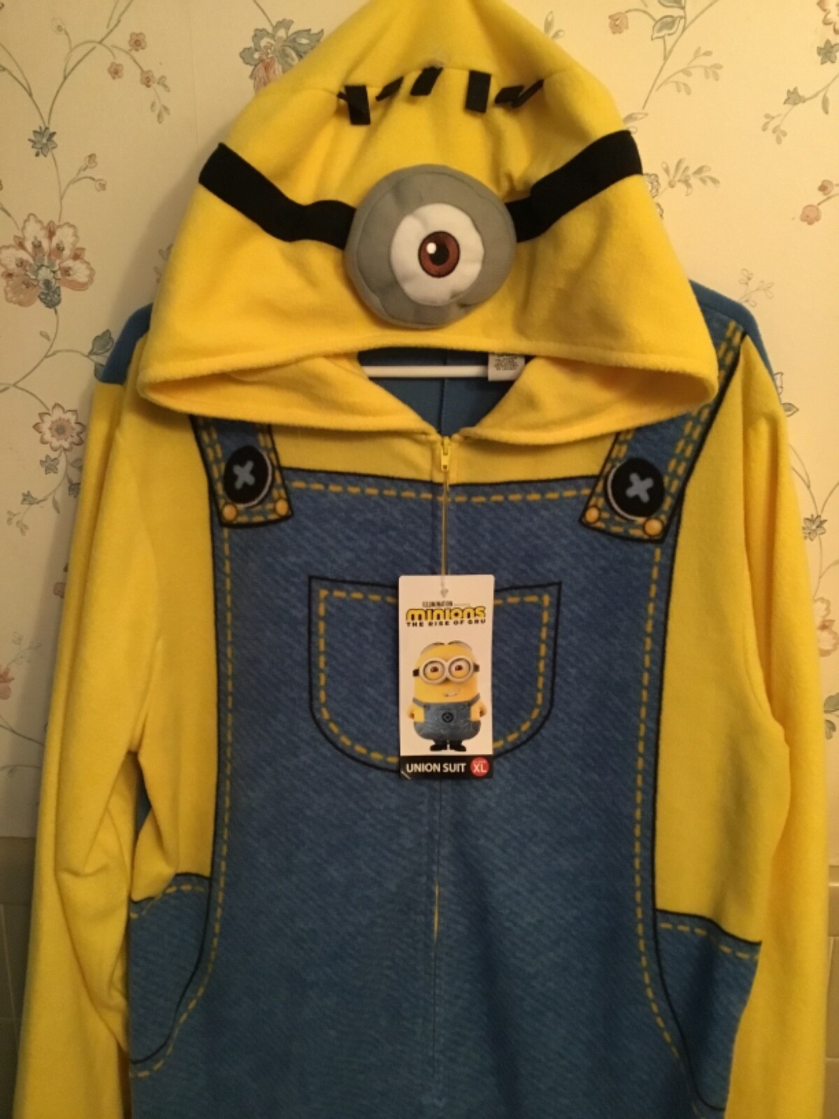 Adult Despicable Me Minions Union Suit Pajama Jumpsuit Costume Size XL ...