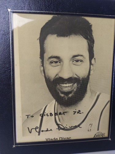 1990s Vlade Divac Lakers Autograph Headshot | eBay