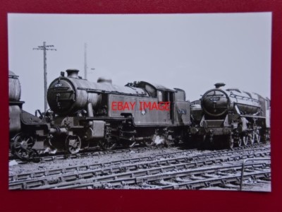 PHOTO LNER CLASS V1 LOCO NO 67647 | eBay UK