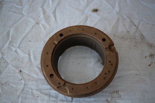 Mercedes W166 W2151 W164 Federaufnahme Federteller vorne Aufnahme ...