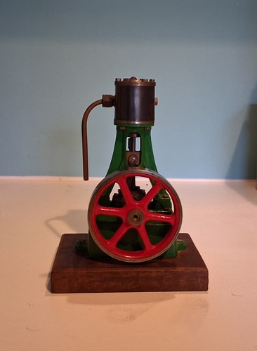 Stuart Turner Live Steam Model of a Vertical Cylinder Engine - VGC ...
