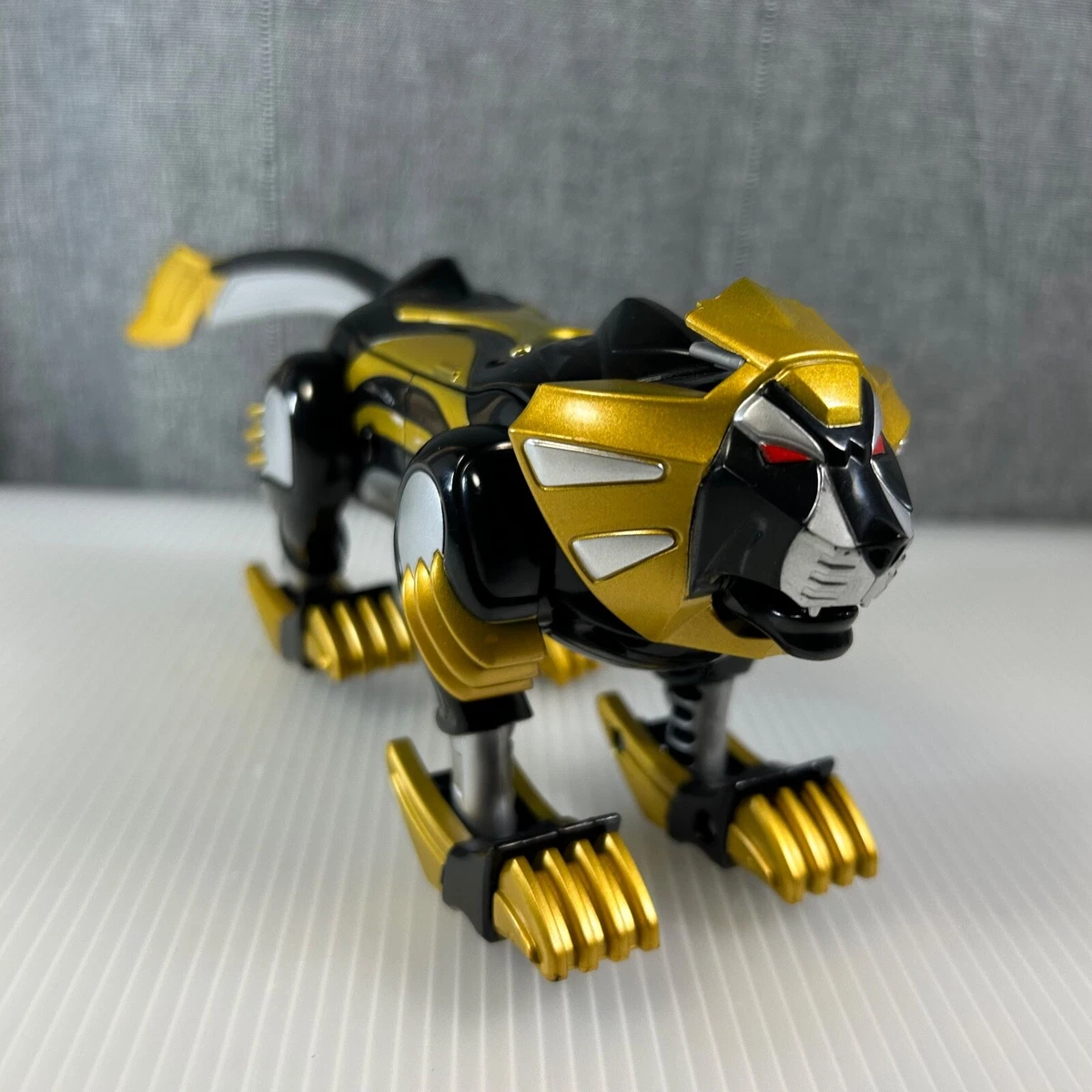 Power Rangers Jungle Fury Lion Zord