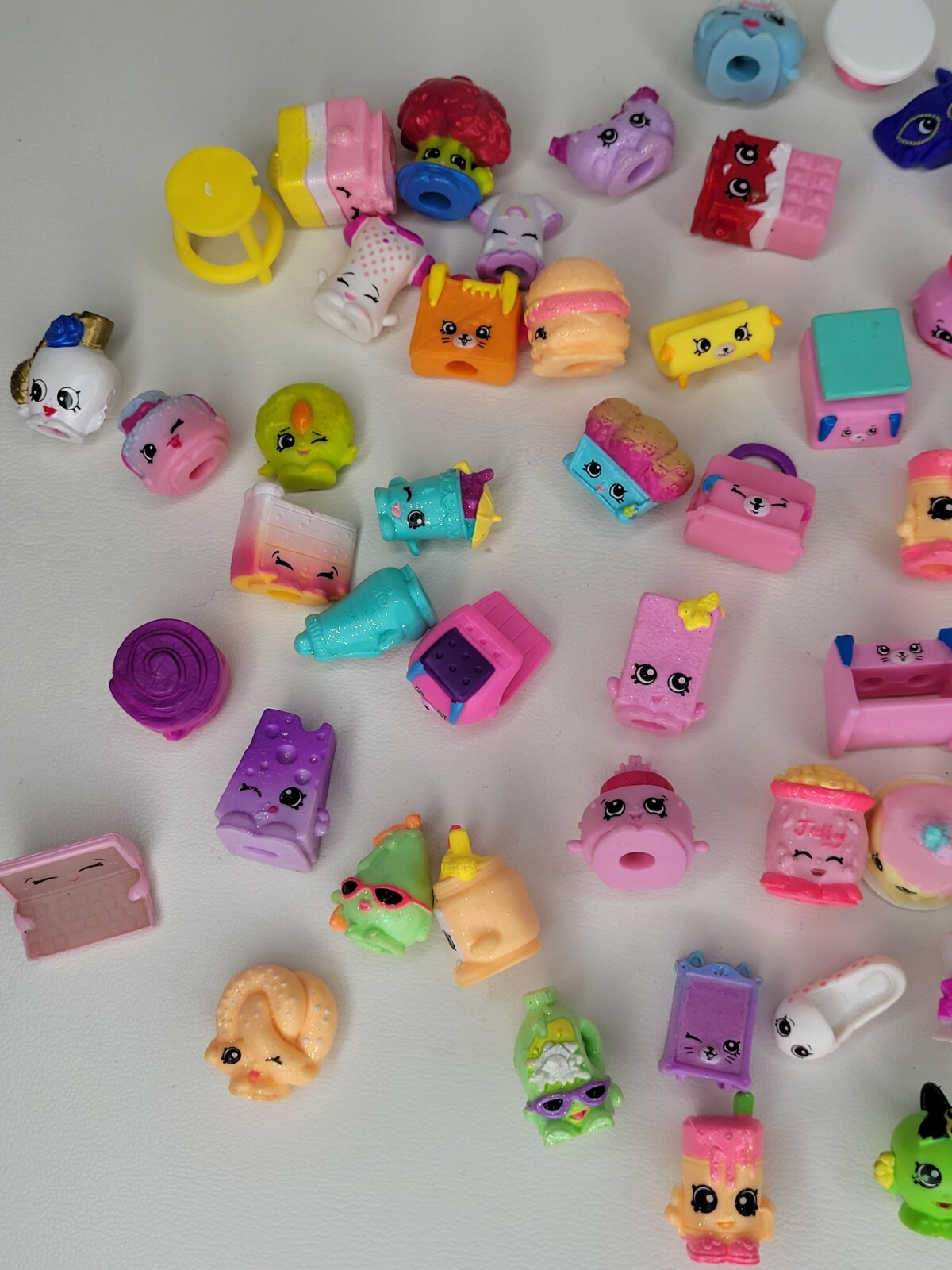 Shopkins Mixed Lot of 75 Pieces! Shopkins Figure Lot Moose Toys LOOK ...