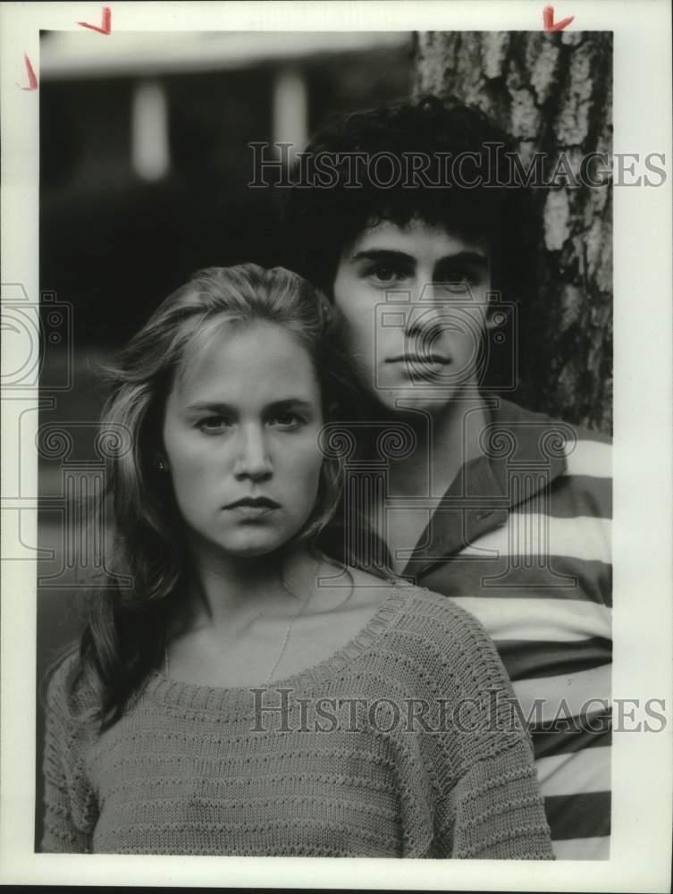 Press Photo Actors Lori-Nan Engler and Zach Galligan in TV After School ...