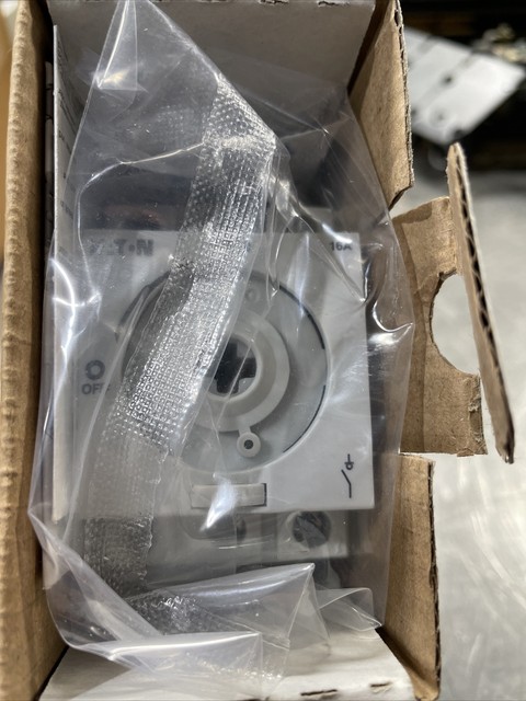 Eaton R5A3016U Rotary Disconnect Non-fusible 16a 3 Pole 600v a Frame ...