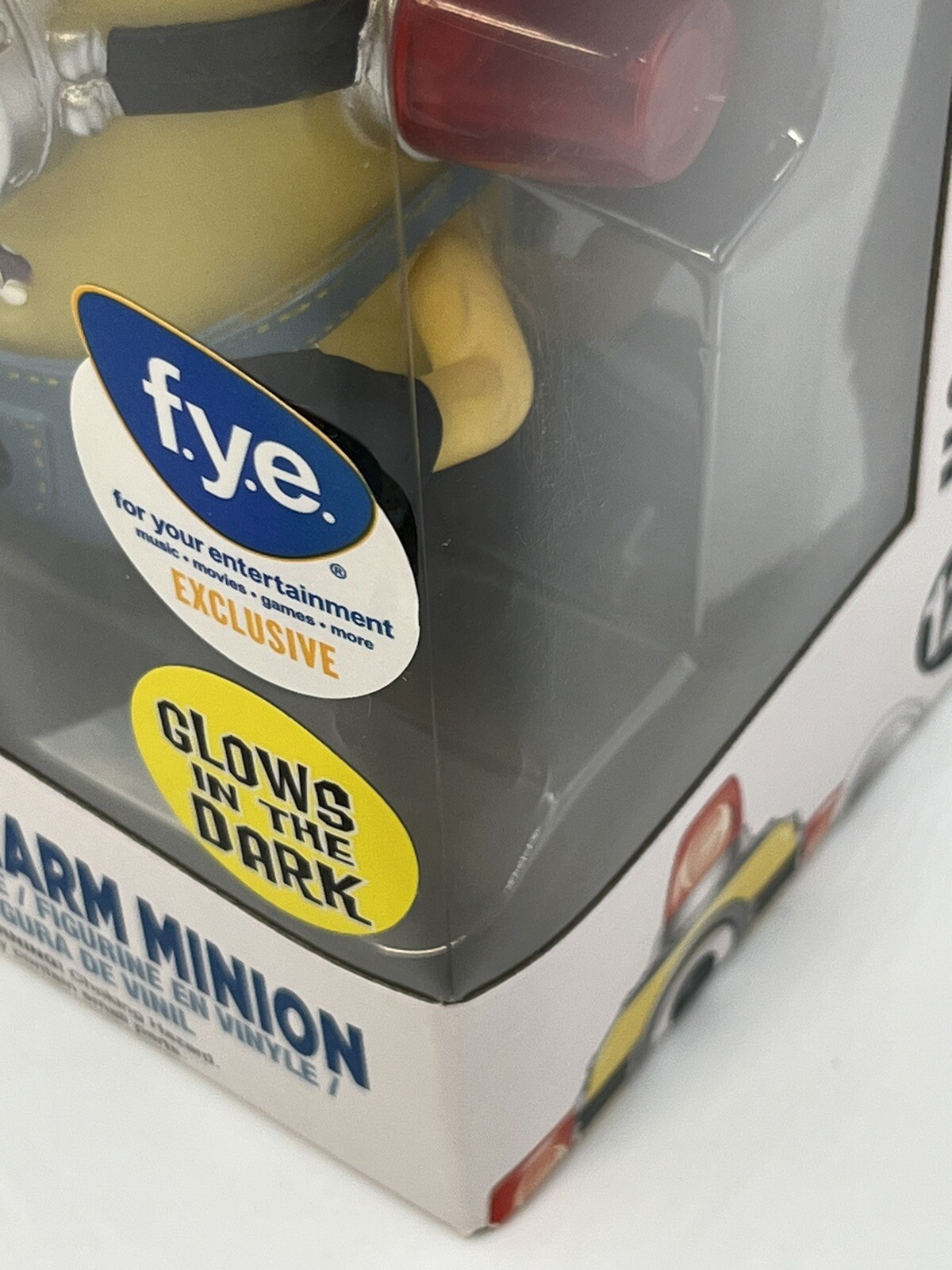 Funko+Pop%21+Vinyl%3A+Despicable+Me+-+Fire+Alarm+Minion+%28Glow%29 ...