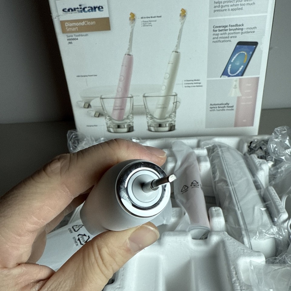 Philips Sonicare DiamondClean Smart 9300 Premium G3 Toothbrush 2-Pack ...