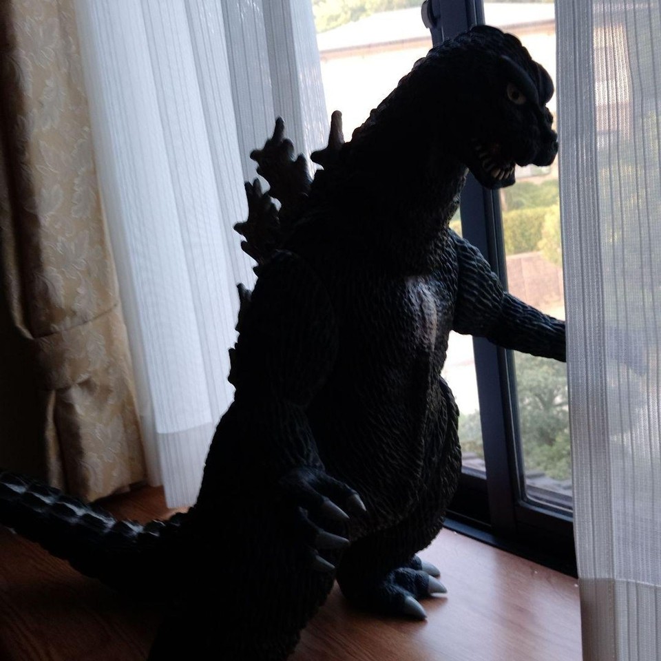Large Black Godzilla Figure - Realistic Detailed Sculpt - Approx. 50cm ...