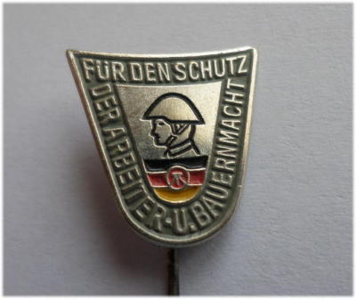 East german NVA shield- badge (1966-1968) for up to 10 years service in ...