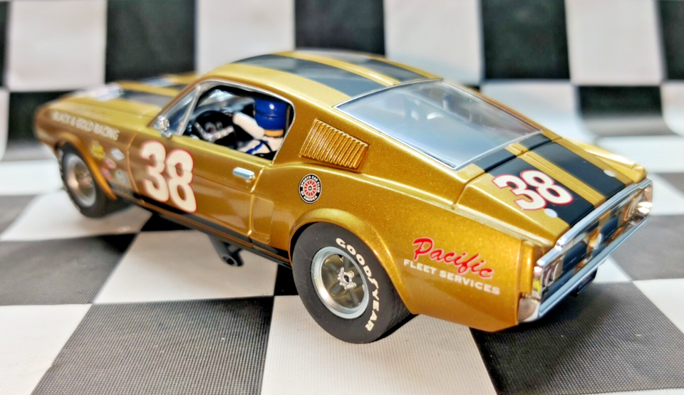Pioneer1/32 Scale Slot Car P008 - 1968 Mustang Fastback BGR Team Car ...