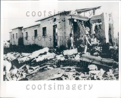 1970 War Damaged School Bahr El Bakar Egypt Press Photo | eBay