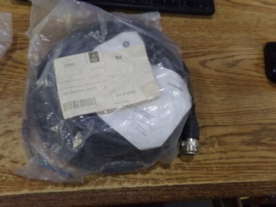 Allen Bradley Cat. #: 2090-XXNPMP-16S15 Power Cable. Ser: A. New Old ...
