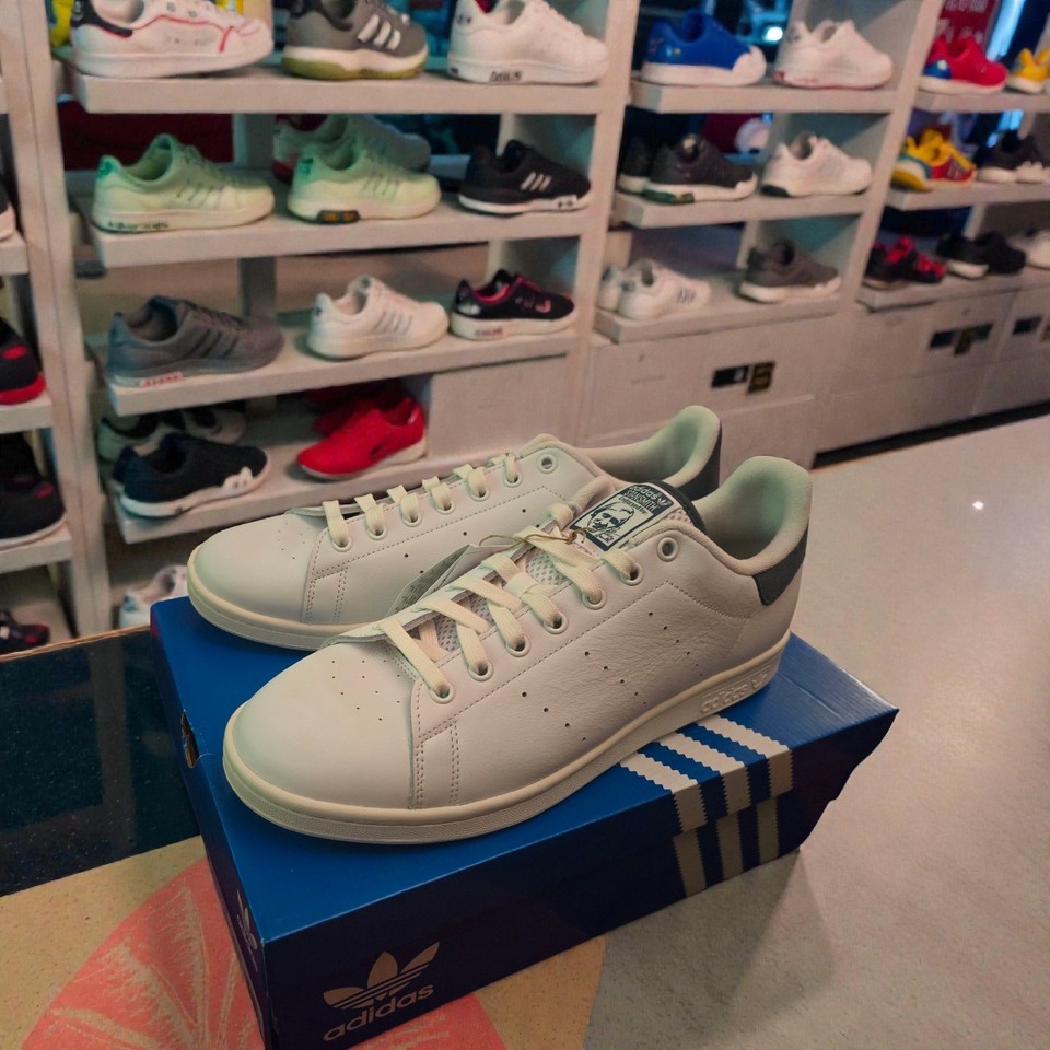 Adidas Stan Smith Trainers – Size 11 – Brand New with Tags – Full Box ...