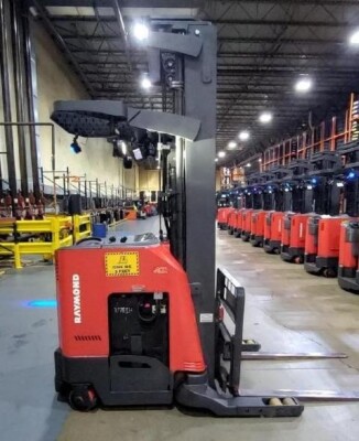 Forklifts - Raymond Forklift Reach Truck