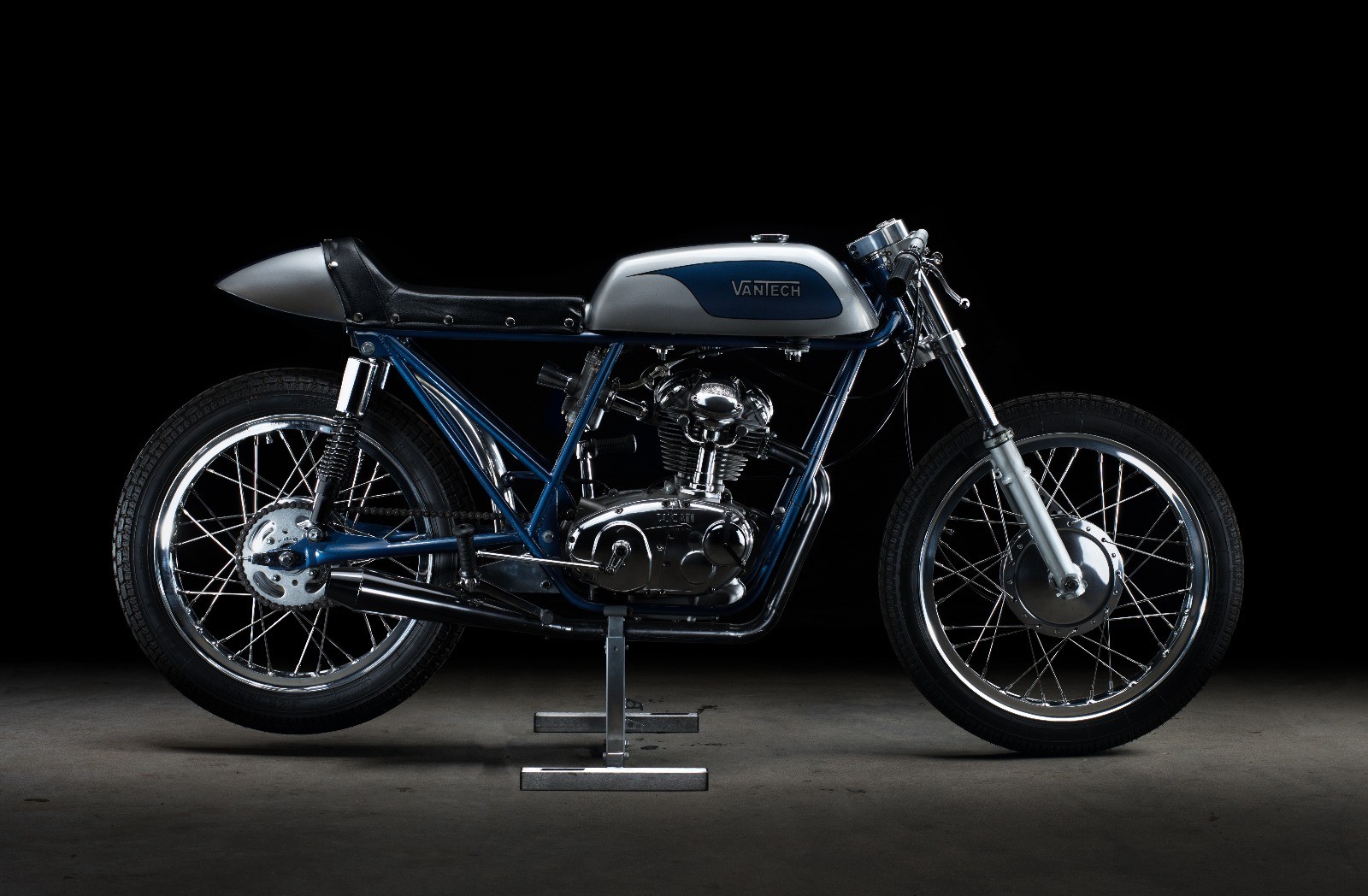 Authentic Van Tech Motorcycles Cafe Racer / Flat Track Seat Pan | Rear ...