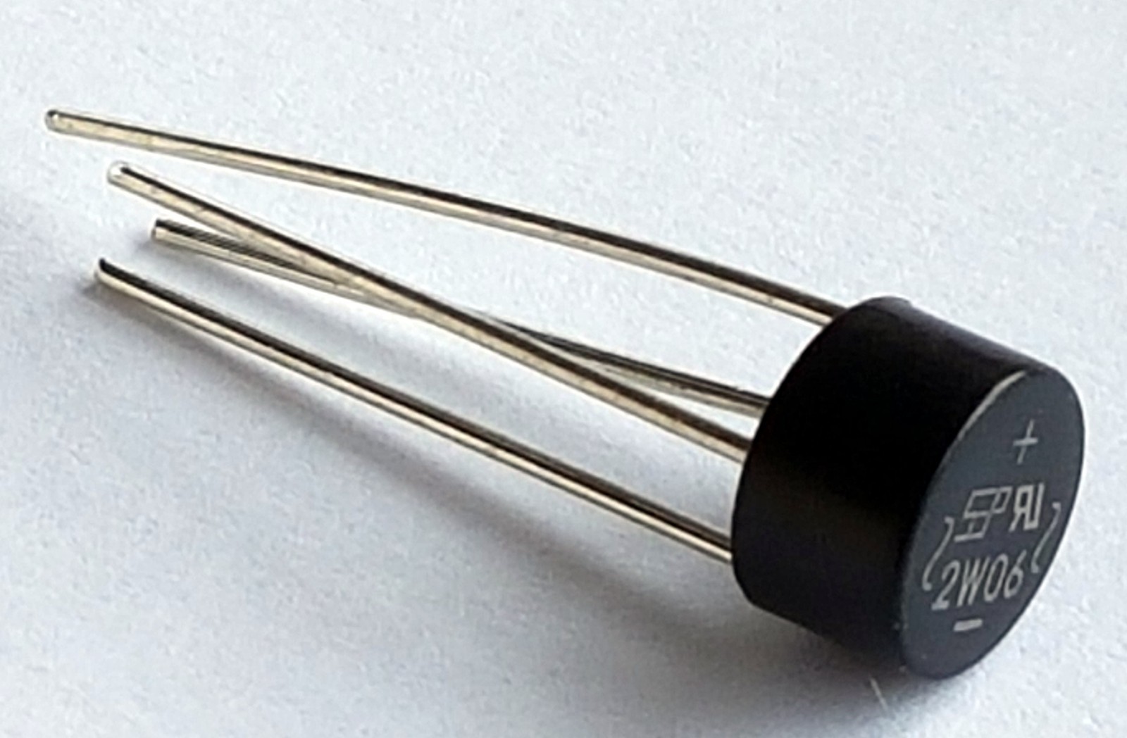 2W06 Bridge Rectifier, 600V 2A, Full Wave, Single phase 2W06G -ref:579 ...