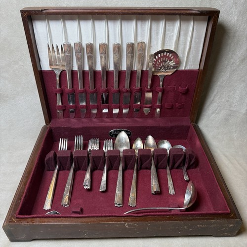Vintage Oneida Nobility Plate Caprice Silverware Set 44 pc Set with Box ...