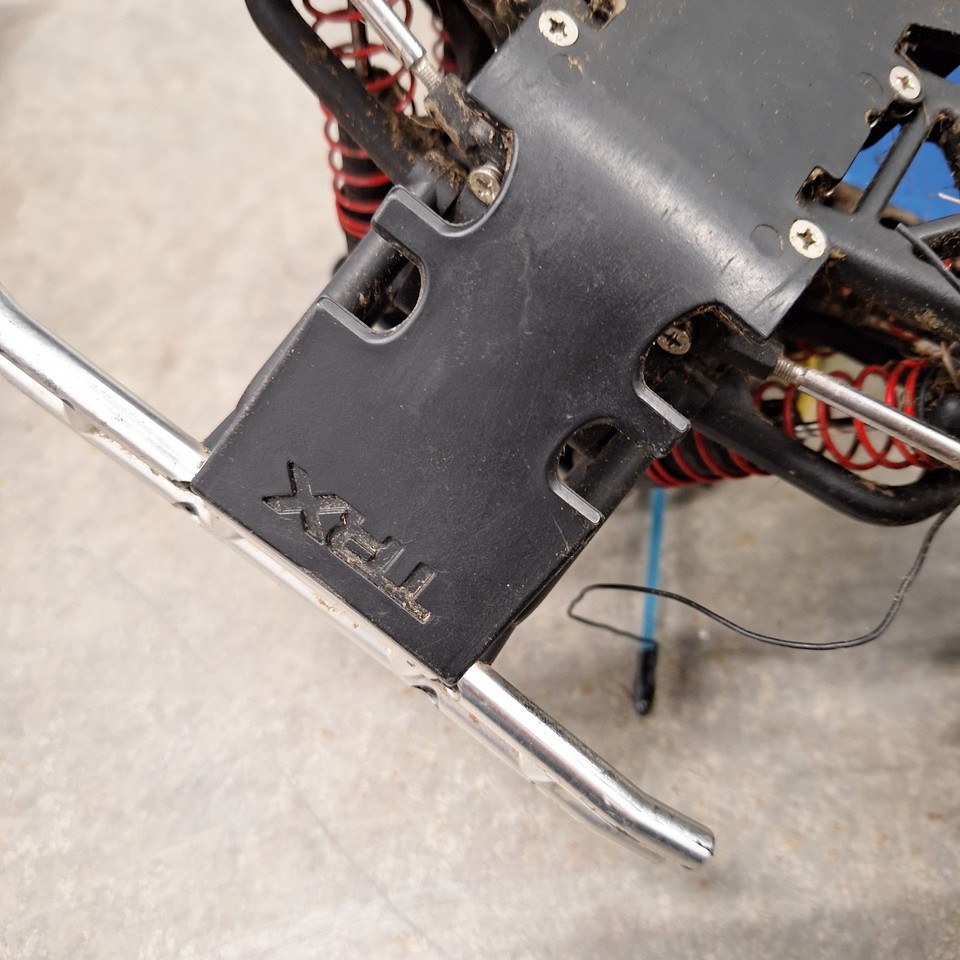 Traxxas T-MAXX Classic TRX RC Remote Control Car Monster Truck Hummer ...