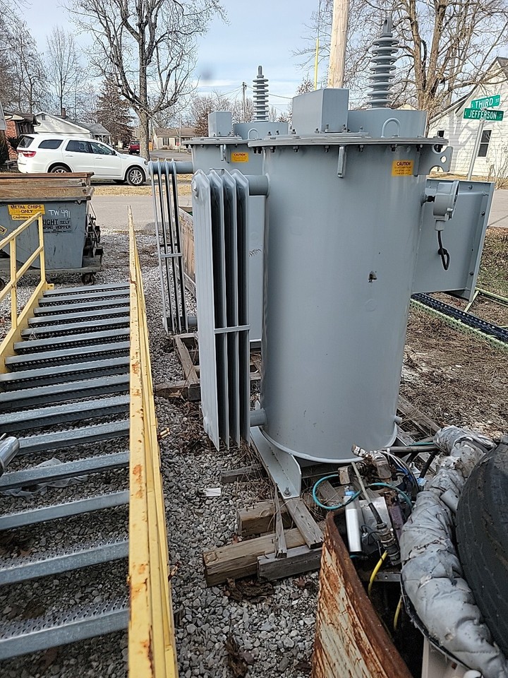 A.V.C. Pole Transformer Rectifier 77.1 KVA 400V Low Voltage 53550 HV | eBay