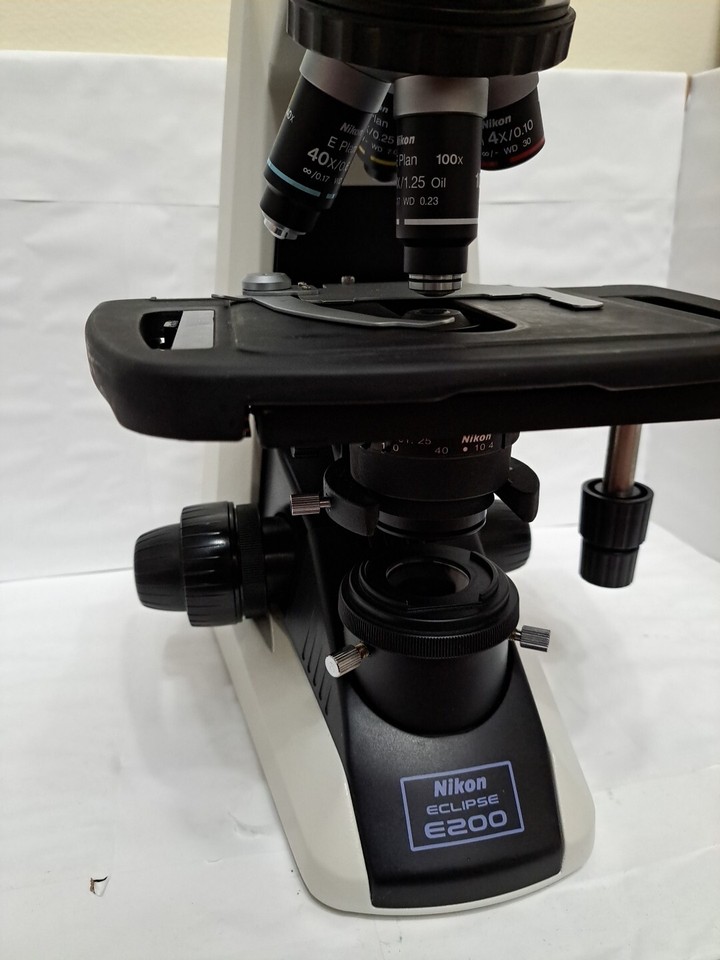 Nikon Eclipse E200 Microscope With (FOUR) Objectives , 4x/10x/40x/100x ...