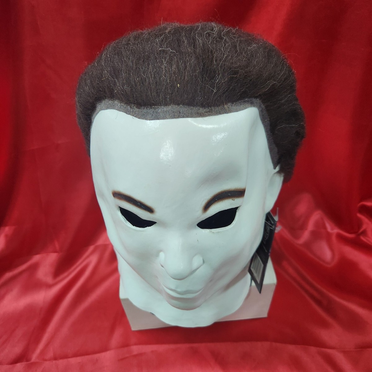 Halloween H20 Mask Why Michael Myers' Mask Is Bad In Halloween H20