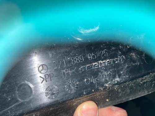 Mercedes Benz W221 2005-2012 PLASTIC FRONT LEFT FENDER COVER OEM ...