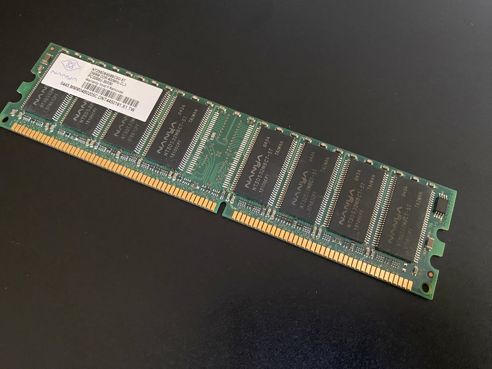 256-MB-DDR-RAM-PC-3200U-non-ECC-184pin-CL3-039-Nanya-NT256D64S88C0G-5T ...