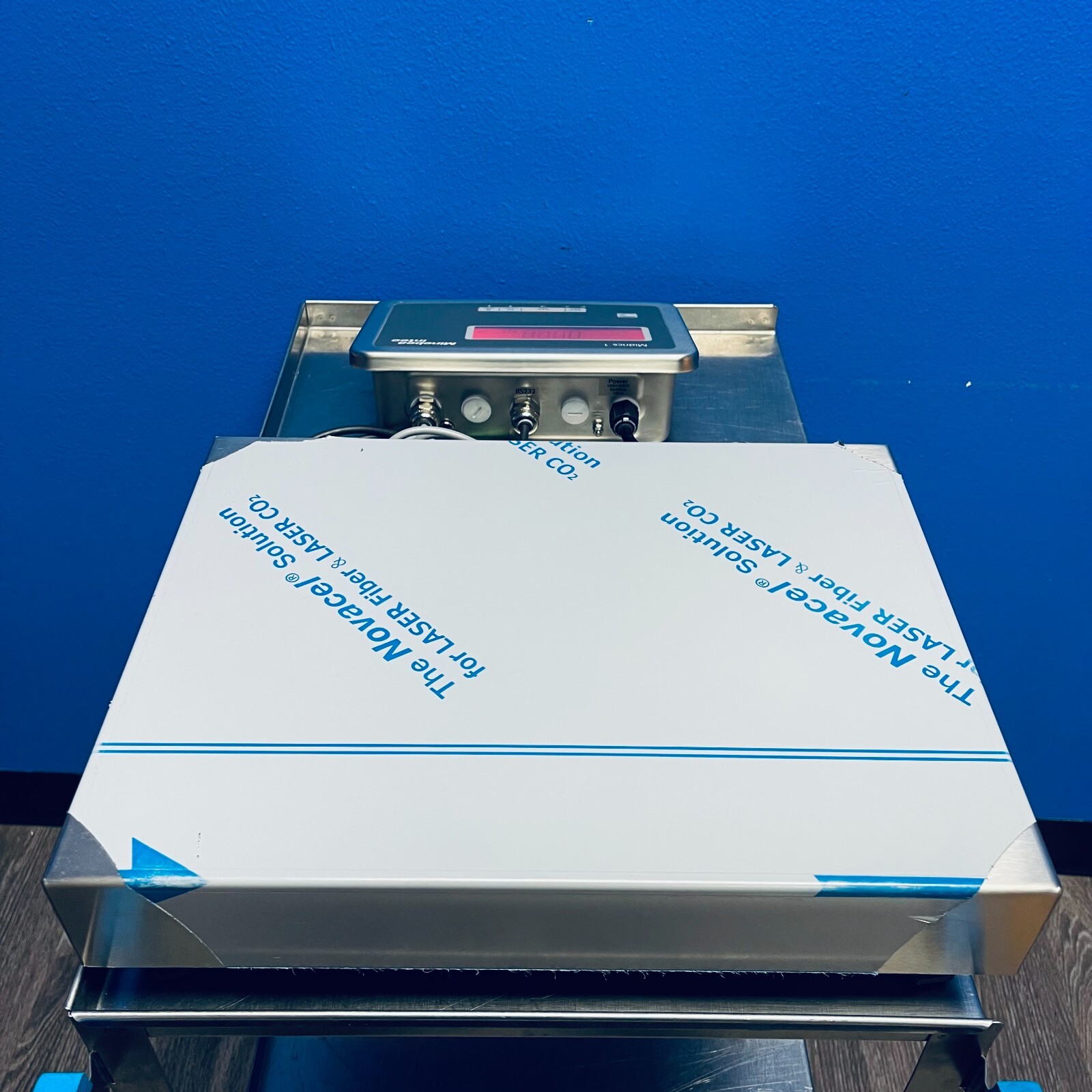 Minebea Intec MW1P1E-60ED-I-V1 Digital Platform Scale 60Kg Midrics 1 ...